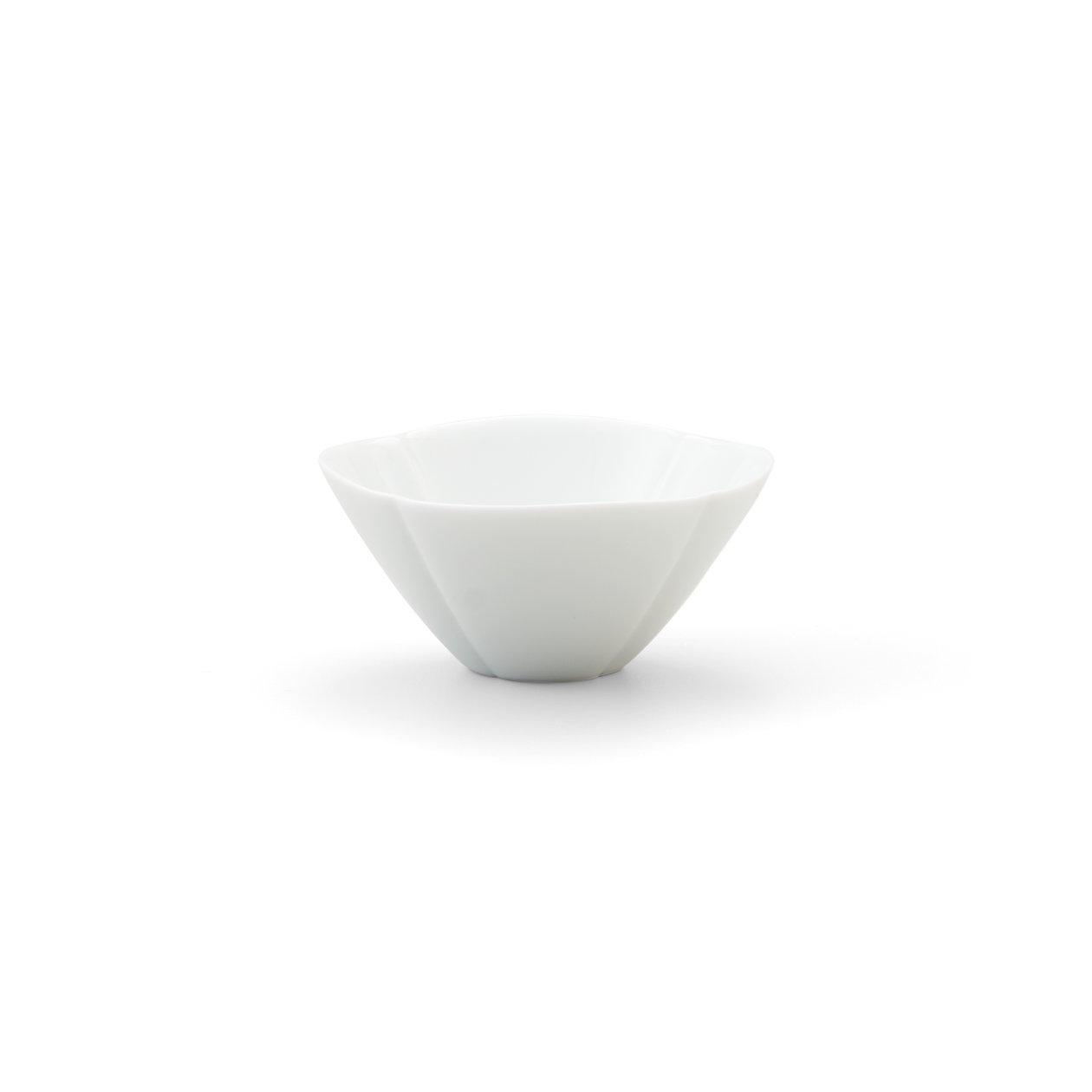 白磁 花型杯 –short– | table aoyama 白磁 花型杯 –short– | table aoyama